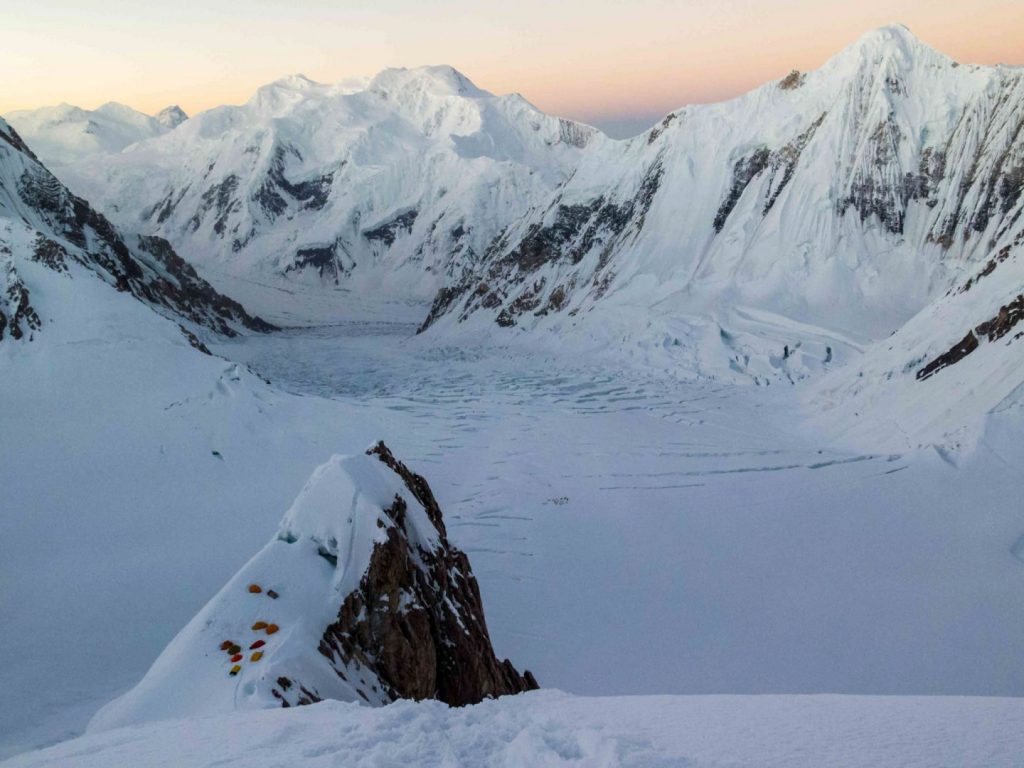 Gasherbrum I & II | 8080m & 8032m - Himalaya Alpine Guides རླུང